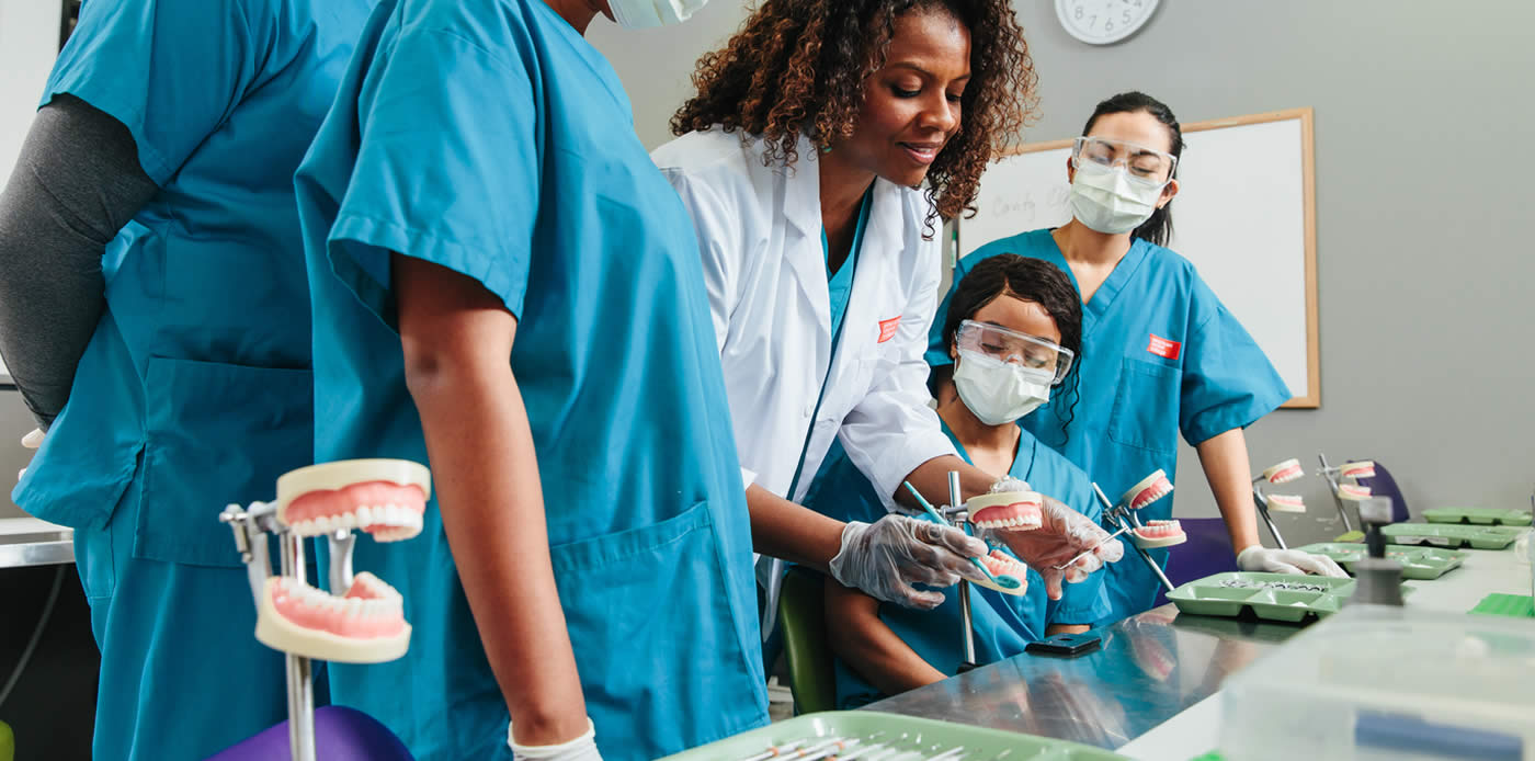 Dental Assisting Program - Dental Assistant School | ACC