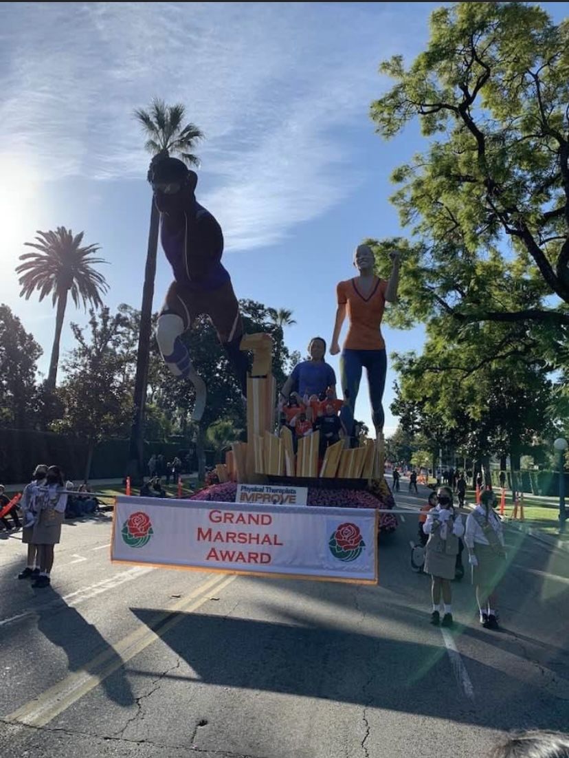 ACC-OC PTA Students Help Decorate APTA’s Award-Winning Rose Parade Float