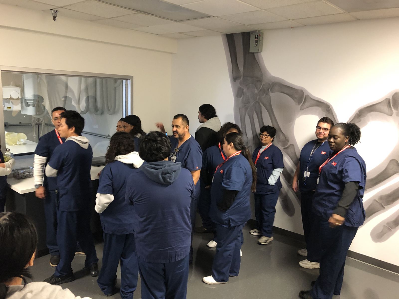 ACC-LA Rad Tech Lab Tour Exposes MBC Cohort To Understanding Hospital Role